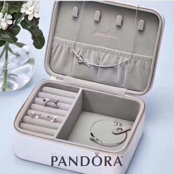 Pandora | Accessories | Nib Pandora Accessory Box White | Poshmark